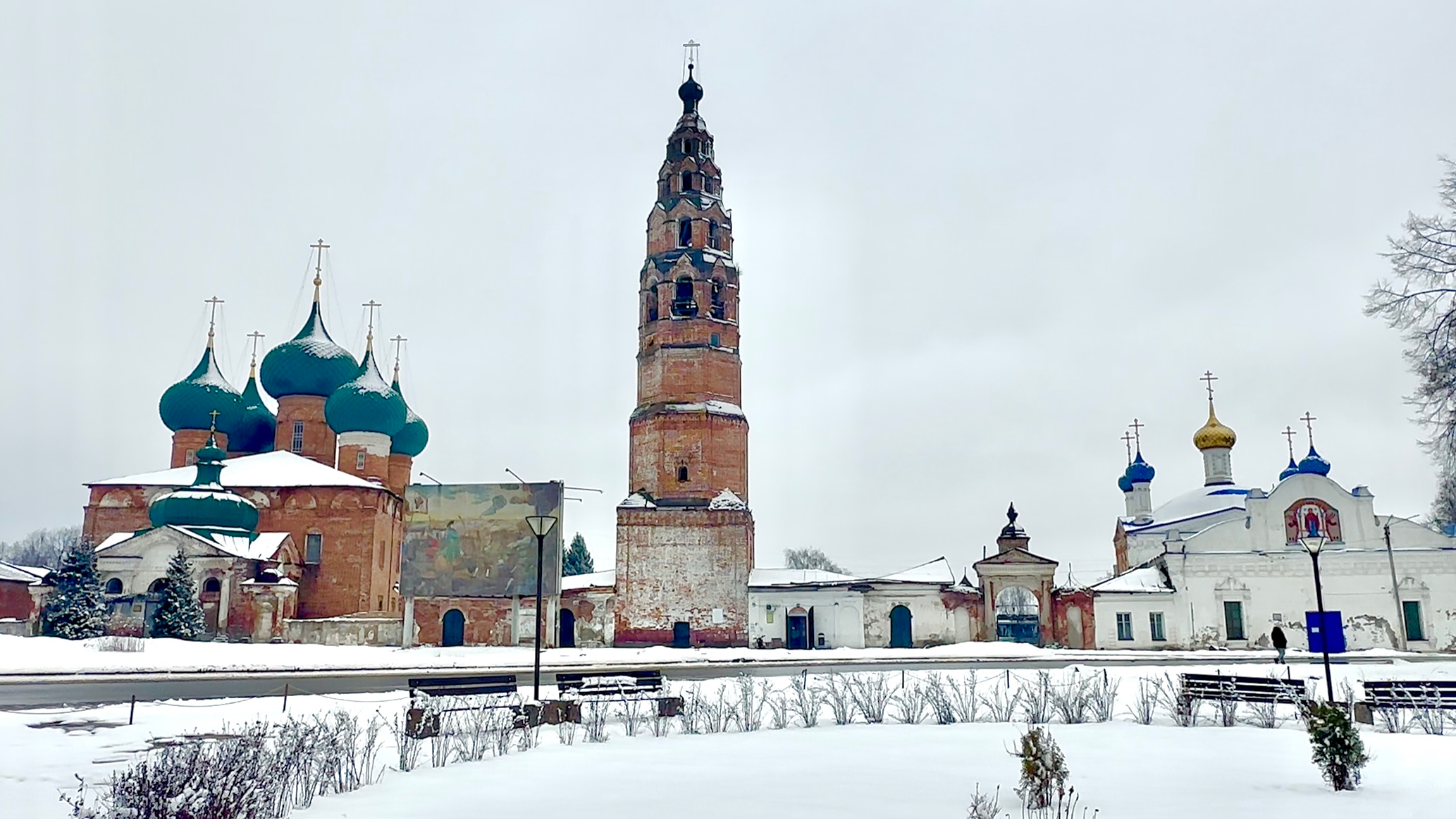 село Великое Ярославская обл. Храмы и особняк купца Локалова архитектор Франц Шехтель
