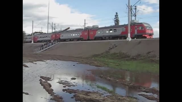 175-лет железным дорогам России. Электропоезд ЭТ4А-001 на экспериментальном кольце ОАО "ВНИИЖТ".