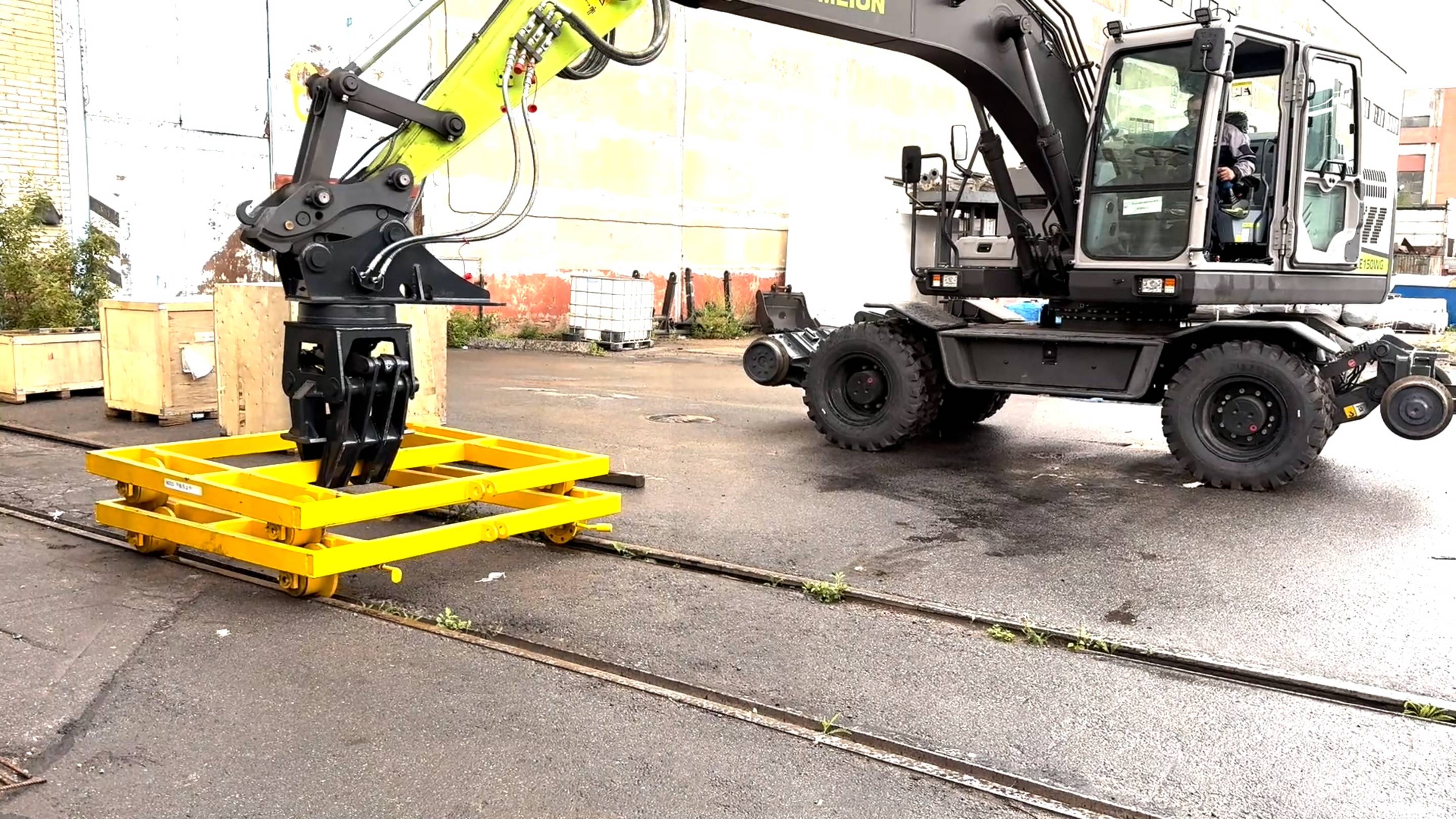 Железнодорожная тележка для экскаватора на жд колесах!