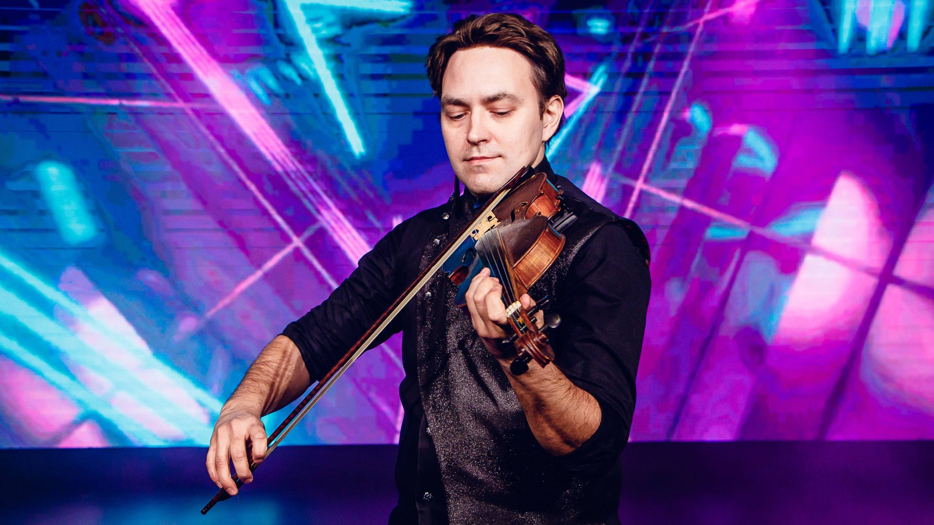 Yura Valeev — скрипач - виртуоз