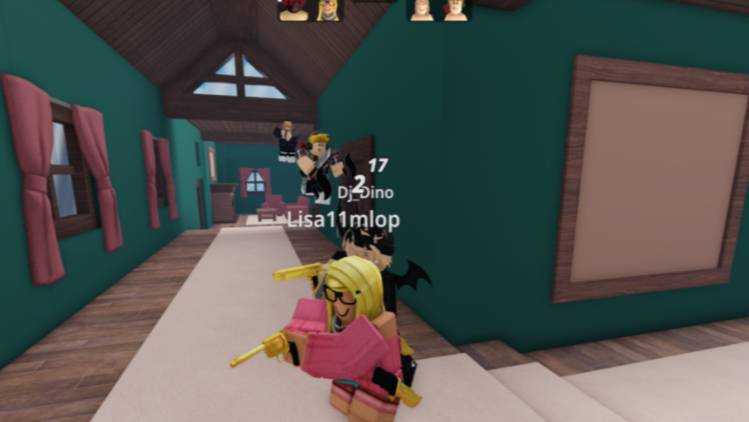 Шериф vs убийц в Roblox играю от первого лица !