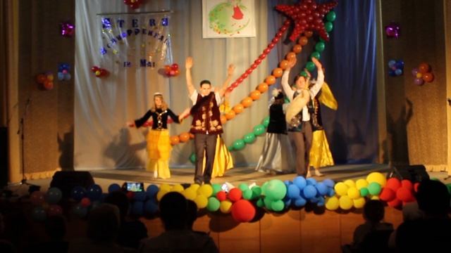 Танец "Казахский" - Павловская ООШ - руководитель Наталья Бейфус