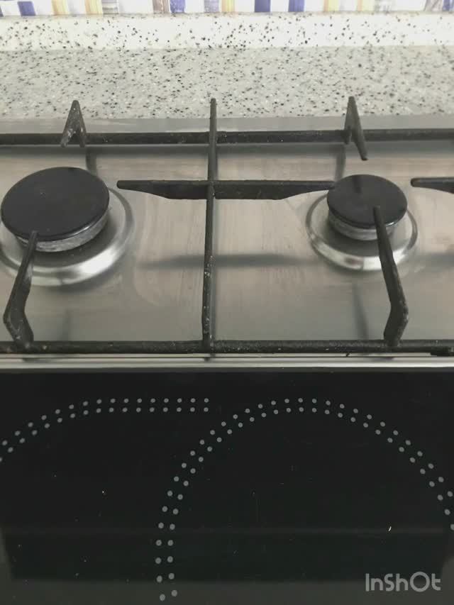 Жировые отложения на кухне чем отмыть лучше.