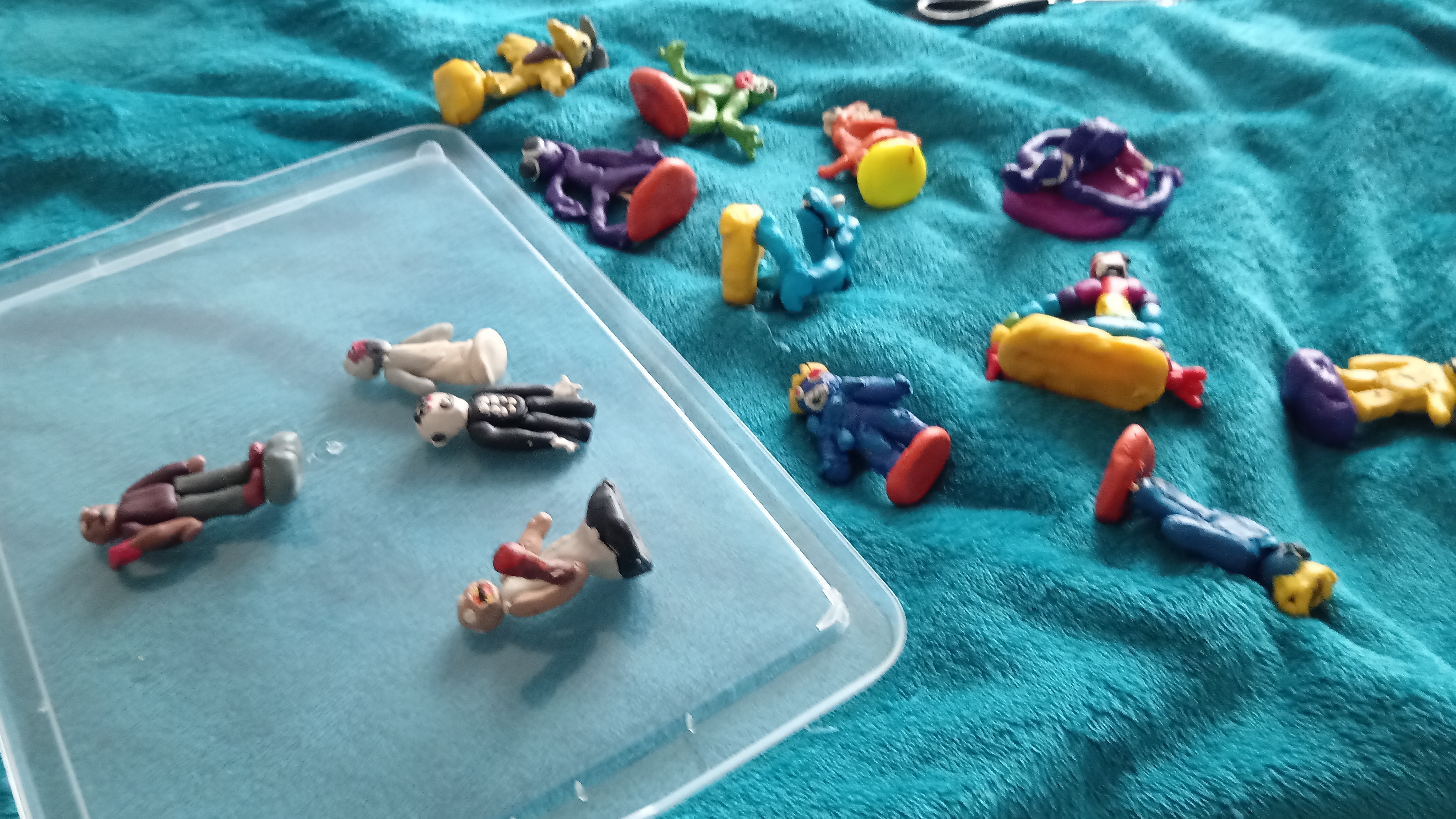 1 серия фильм Granny против радужных друзей