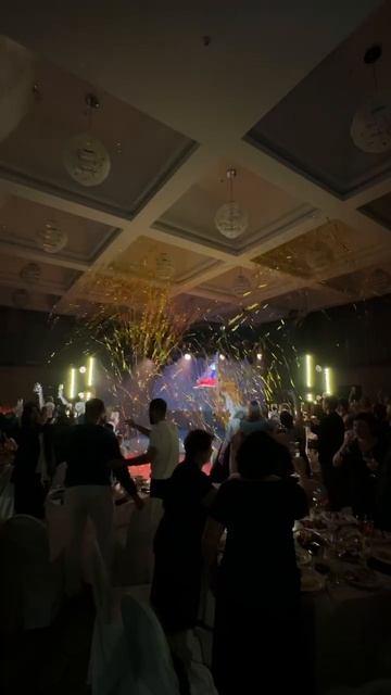 Золотой фейерверк эмоций