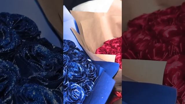 Букет из атласных роз