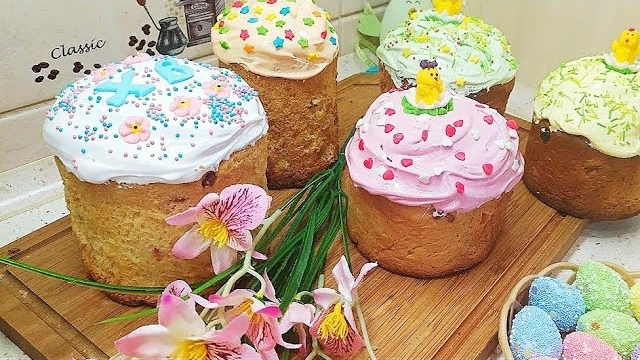 Куличи по бабушкиному рецепту! Тесто очень вкусное, и долго не сохнет!