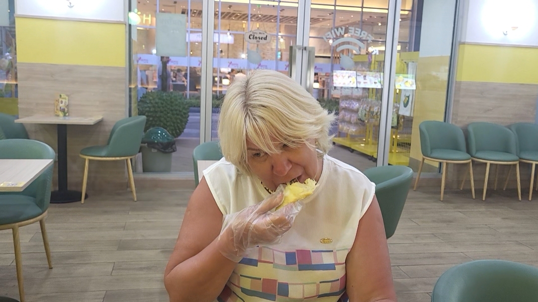 Поехали на шопинг,👗🩱🧥первый раз пробуем дуриан!🔥🔥🔥