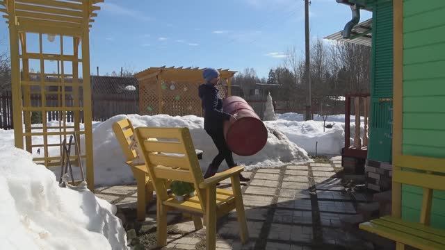 6 соток в конце марта 2021 года. Хроника.