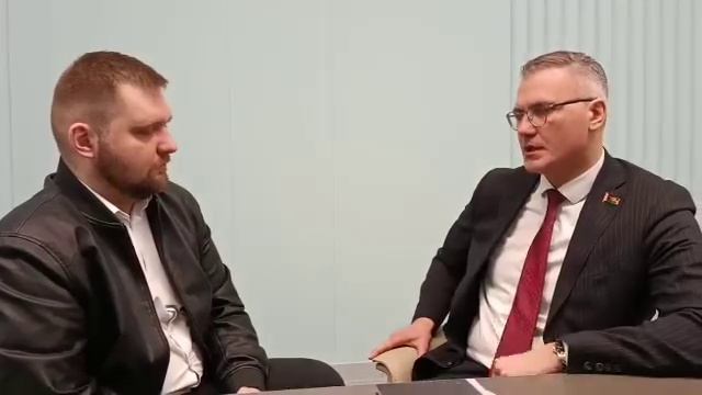 Гигин и Азарёнок. Интервью.