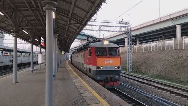 ЧС7-271 с поездом № 71 по станции Андроновка