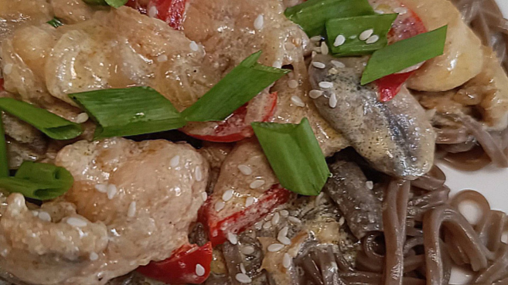 Куриное филе и соба в WOK 🤌