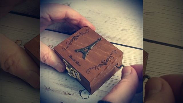 Музыкальная шарманка Эйфель (массив ROSE