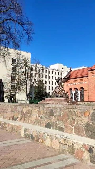 МИНСК Красный костёл и универмаг Столица