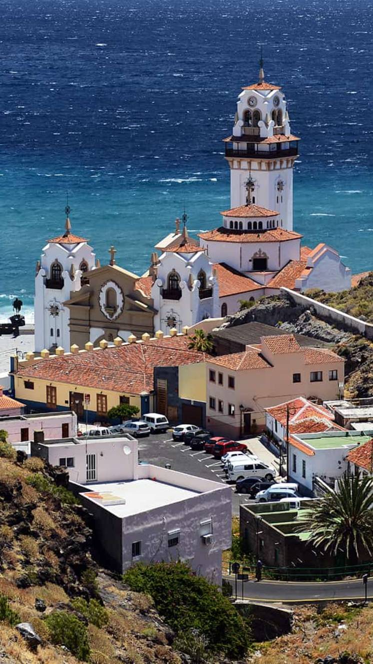 "Канделария: святые, гуанчи и крабы-гладиаторы" («Вкус странствий», Эпизод 8)