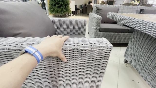 Роскошный уличный комплект мебели MOKKA BELLA  диван, стол, кресла и пуф