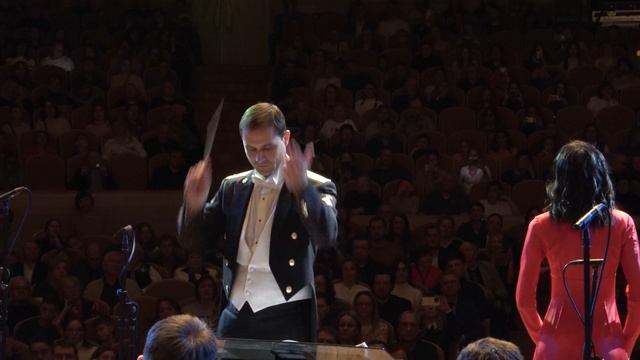 Муз. А. Зацепина, сл. Л. Дербенева - "Ищу тебя"