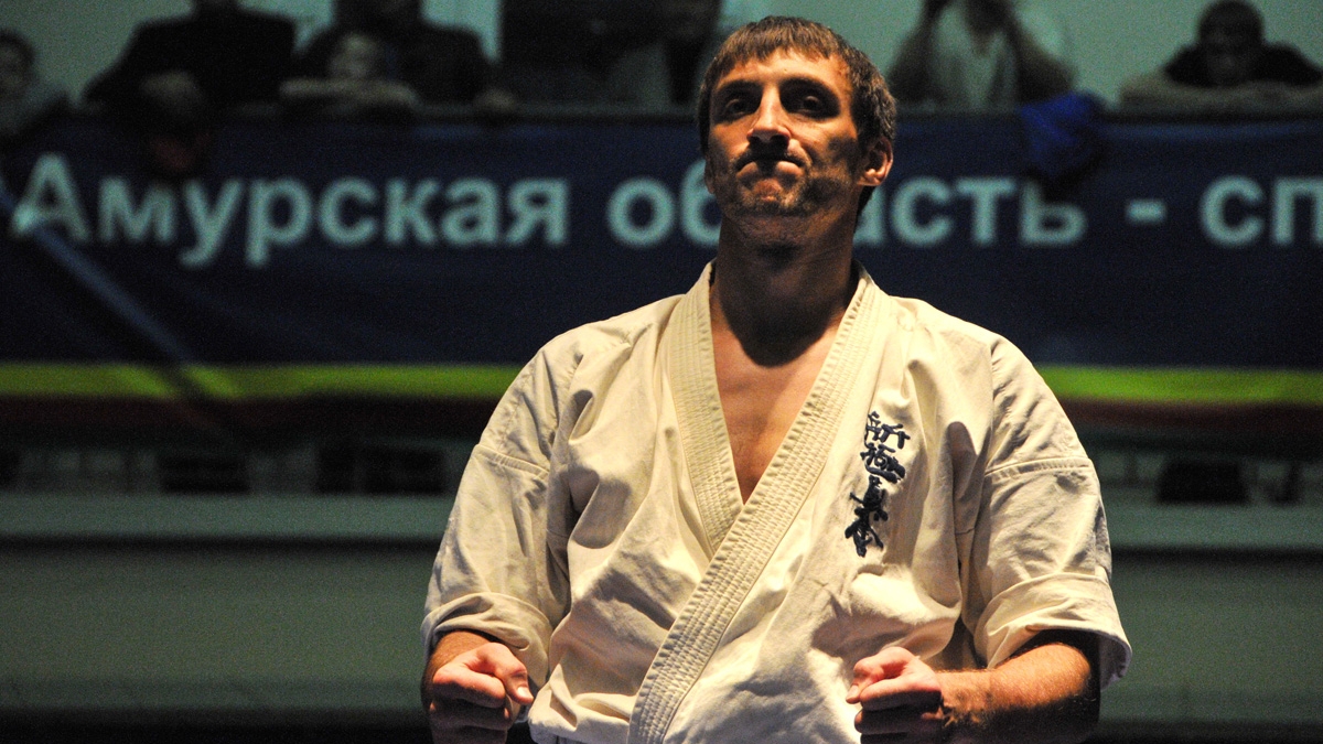 Звезды Кёкусинкай, Роман Нестеренко