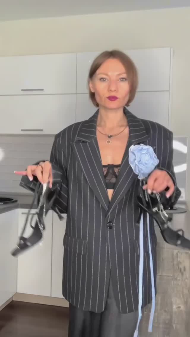 Широкие плечи - стиль или уродство