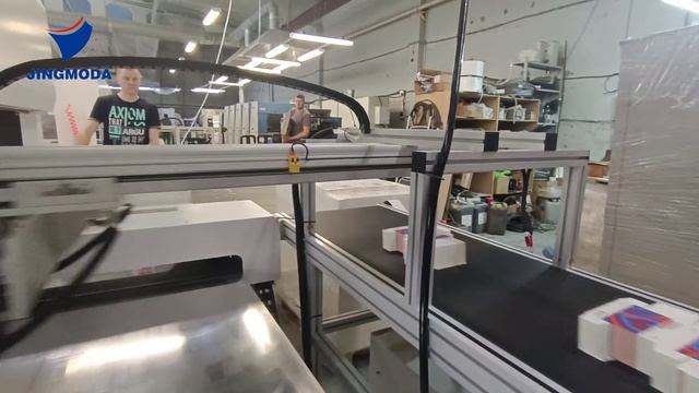 Работа на станке для извлечения заготовок из облоя высечки