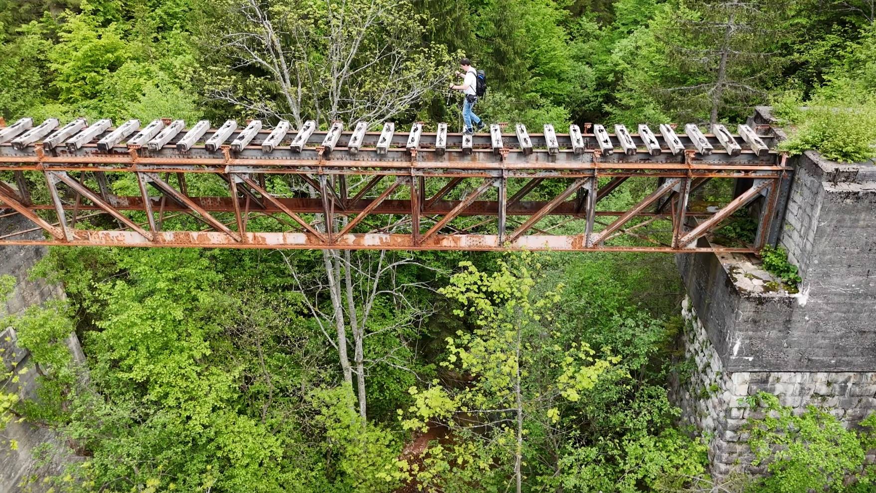 Килограмм золота за 8 метров пути