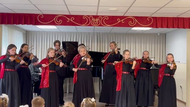 М.Блантер "В лесу прифронтовом"