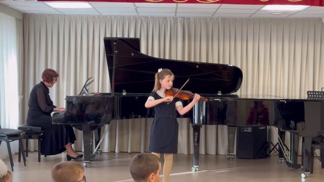 М.Блантер "Катюша" / П.Андреев "Матушка-земля" / М.Глинка"Славься!"