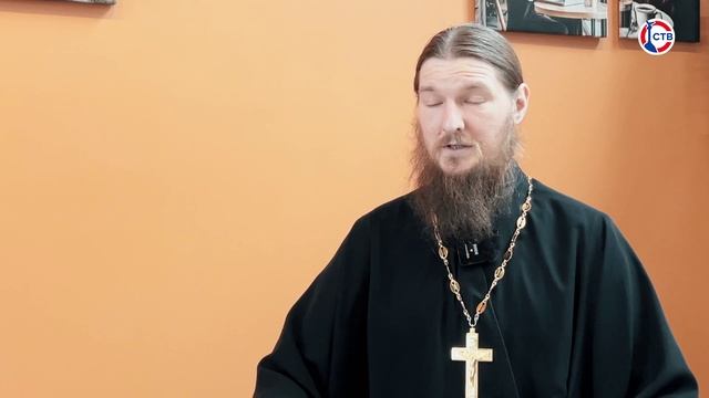 Активисты «Движения Первых» торжественно получили паспорта в Новом Херсонесе