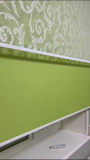 Двойные шторы "День-Ночь" Тэфи фисташка +  тюль Фантазия