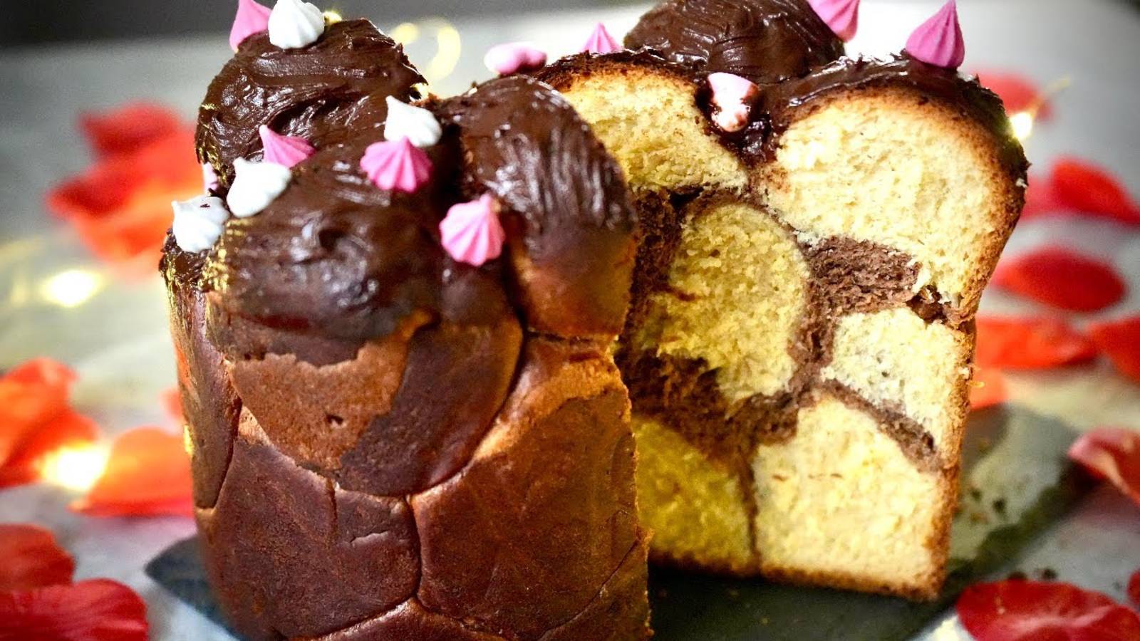 Необычный ПАСХАЛЬНЫЙ кулич! МРАМОРНЫЙ, Влажный, Двухцветный! Рецепт КУЛИЧА на Пасху 2025