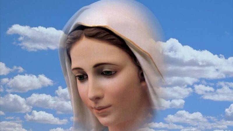 Воскресная служба "Божественный дар Благодарности"