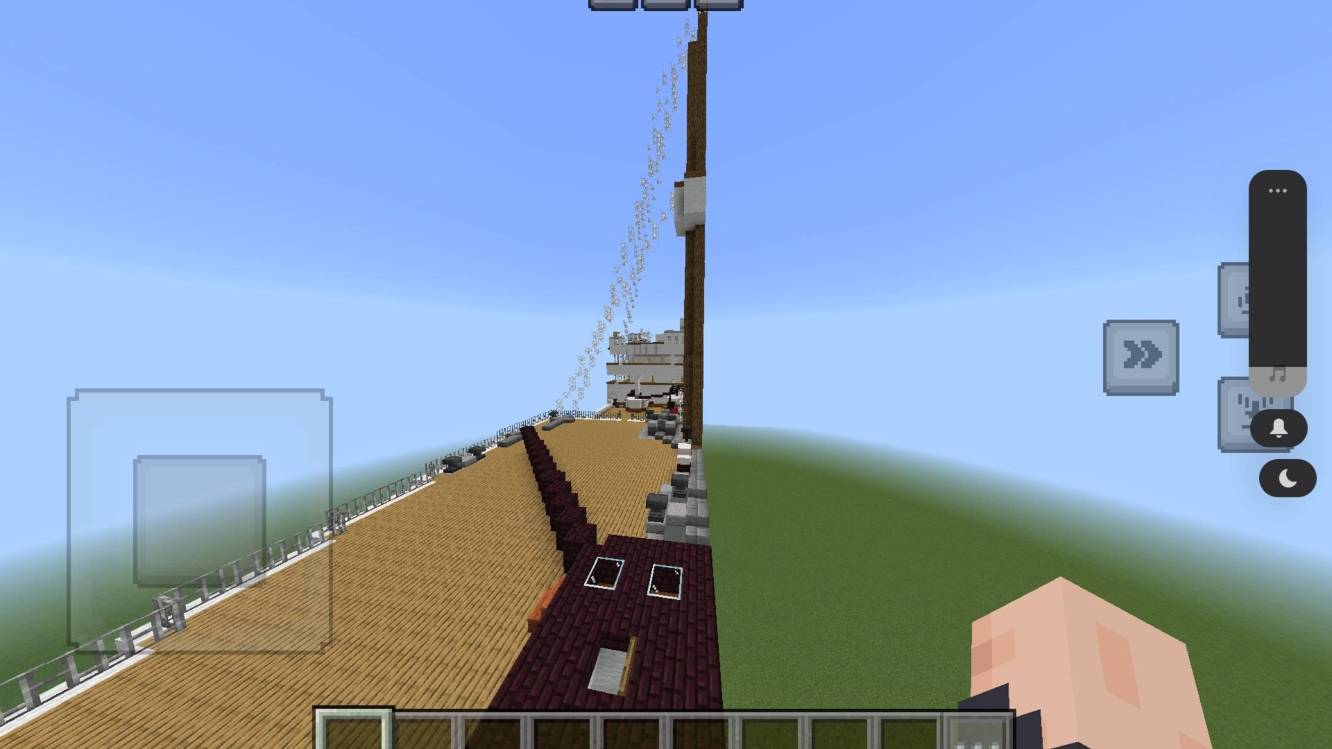 Титаник в разрезе в Minecraft