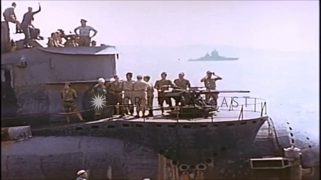 Капитуляция японской подводной лодки типа I-400 в 1945 году