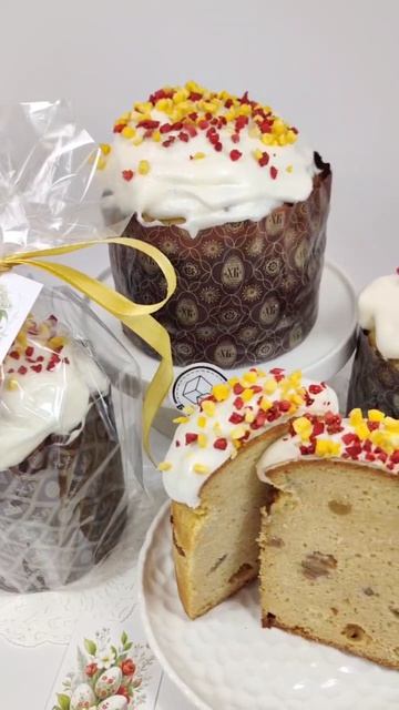 Кулич Веган и Миндально творожный