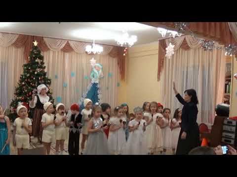 Новогодний утренник в детском саду