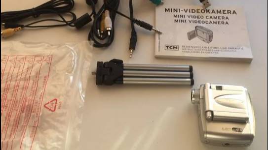 Обзор-тест №1 DV mini-videoramera TCM (AIPTEK DV3100) : Неизвестная видеокамера 2003г выпуска