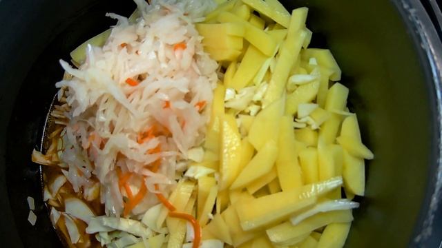 Готовим очень вкусные щи 😋 в мультиварке Первое блюдо на обед Рецепты щи