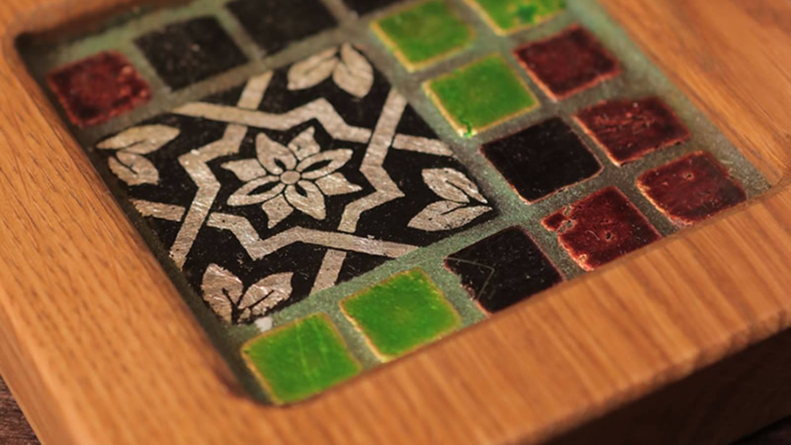 Настенное панно - декоративная вазочка, 13,5х13,5х2,5 см., 0003-K135W-DU