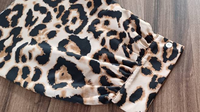 Как укоротить длинные рукава на платье