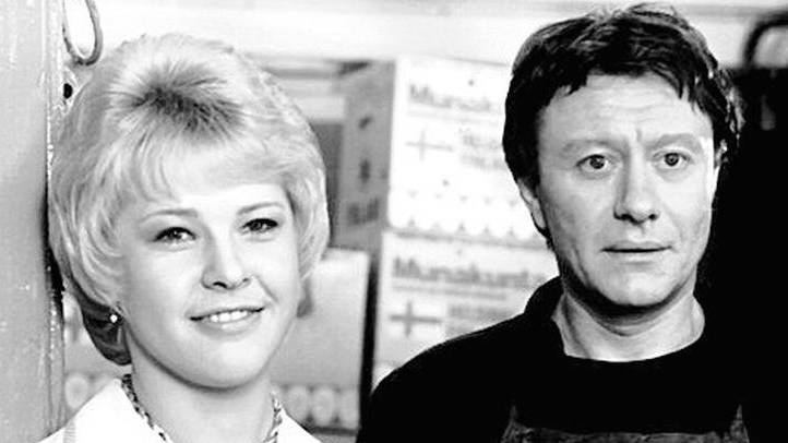 Х/Ф "БЛОНДИНКА ЗА УГЛОМ" ЗА 42 МИНУТЫ 1080