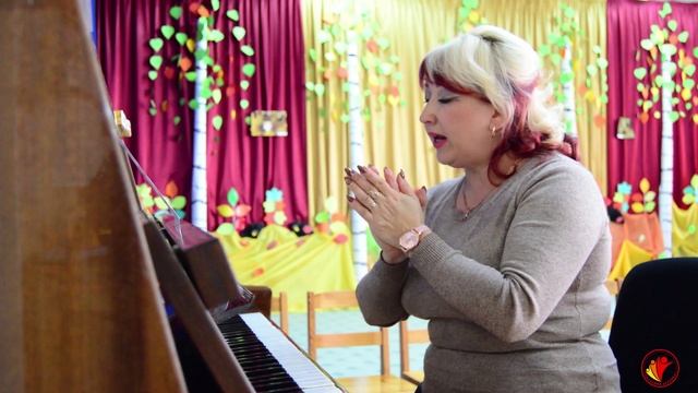 РАЗБОР УПРАЖНЕНИЙ ДЛЯ ГОЛОСА 3. ВОКАЛИЗ ЗЕЙДЛЕРА | КОМПЛЕКС УПРАЖНЕНИЙ ДЛЯ РАЗВИТИЯ ГОЛОСА| ПРЕМЬЕРА