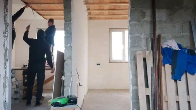 Подшили потолок 💪🏻🏠
