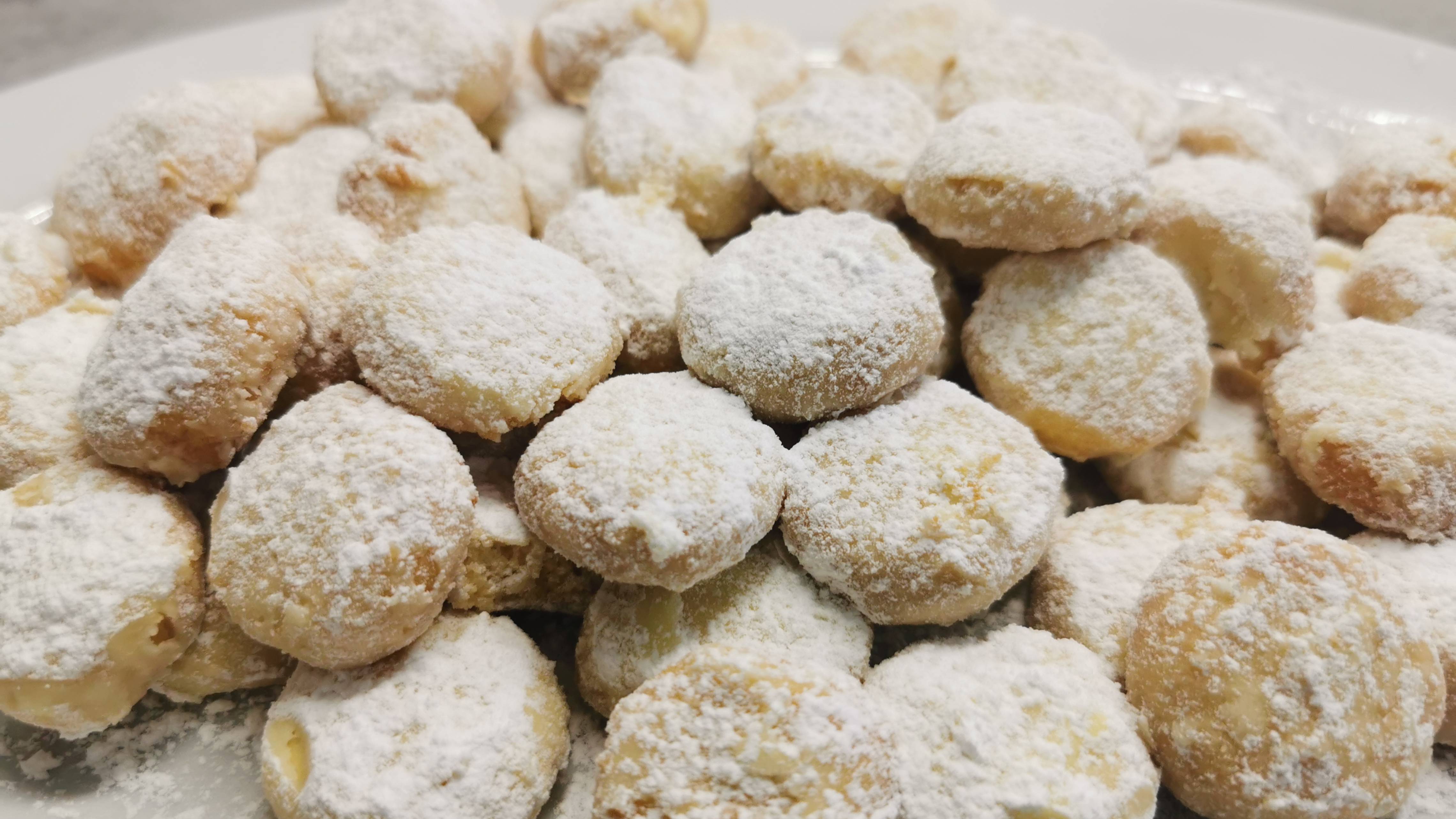 Печенье "Монетки". Из самых простых продуктов, получается нежное, тающее во рту печенье.