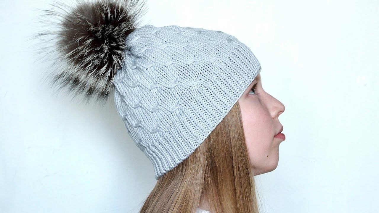 Женская вязаная шапка с косами/аранами спицами. Видео мастер класс. Beanie hat. Knitting tutorial