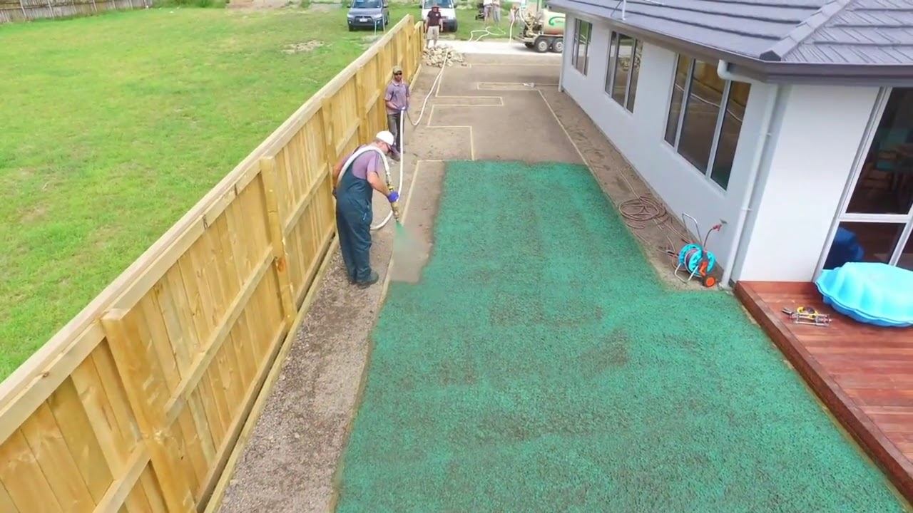 Гидропосев газона