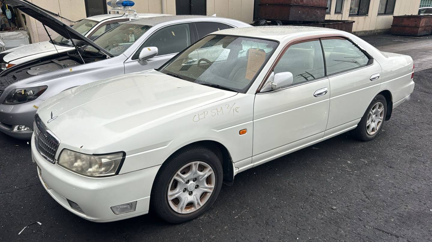 SY781 NISSAN LAUREL HC35-106663 RB20DE AT 2WD