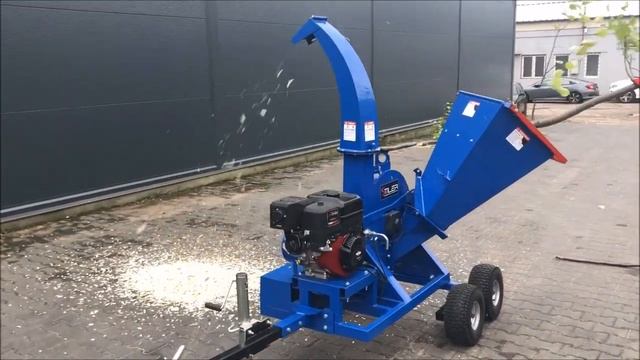 Измельчитель-щепорез веток бензиновый | BX-42P в работе