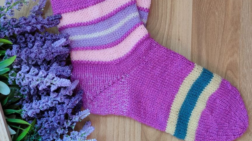 РУБРИКА "ПОСИДЕЛКИ ВЯЗАЛЬЩИЦЫ" // РАБОТЫ МОИХ ДЕВОЧЕК😍