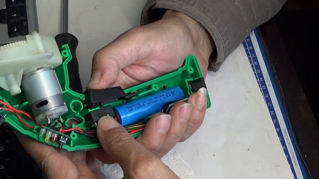 Ножницы аккумуляторные Zitrek ZKGS3.6 - ОБЗОР