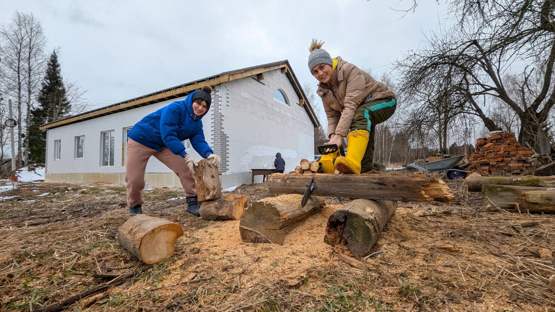 Работа на новом участке и в новом доме